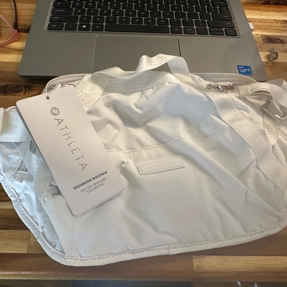 Athleta | Bags | Athleta Excursion Bag | Poshmark